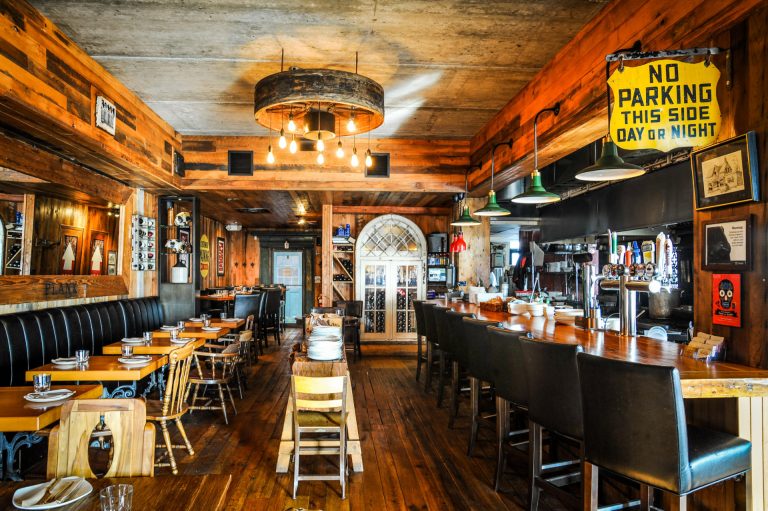 Home - Plank Resto Bar